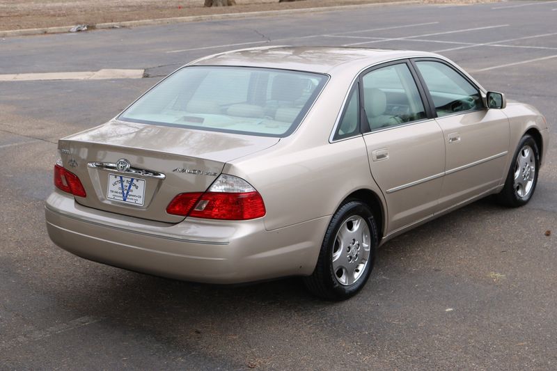 2003 Toyota Avalon Photos