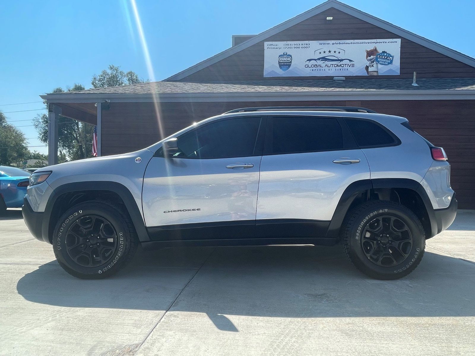 2019 Jeep Cherokee Trailhawk | Global Automotive Imports