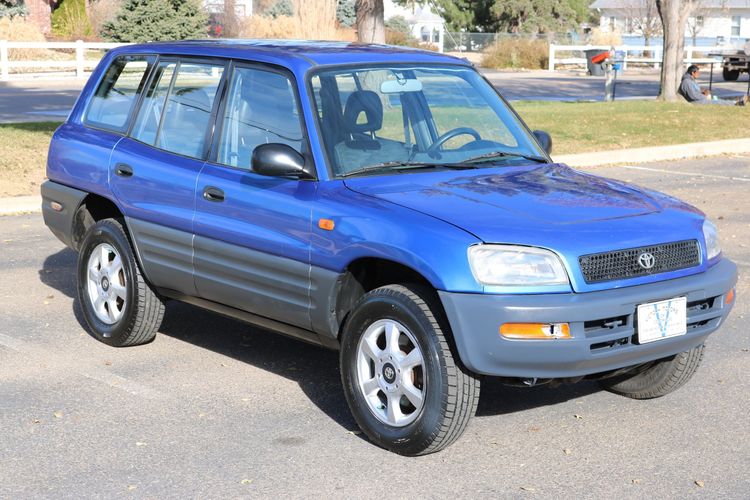 1997 Toyota RAV4 AWD | Victory Motors of Colorado