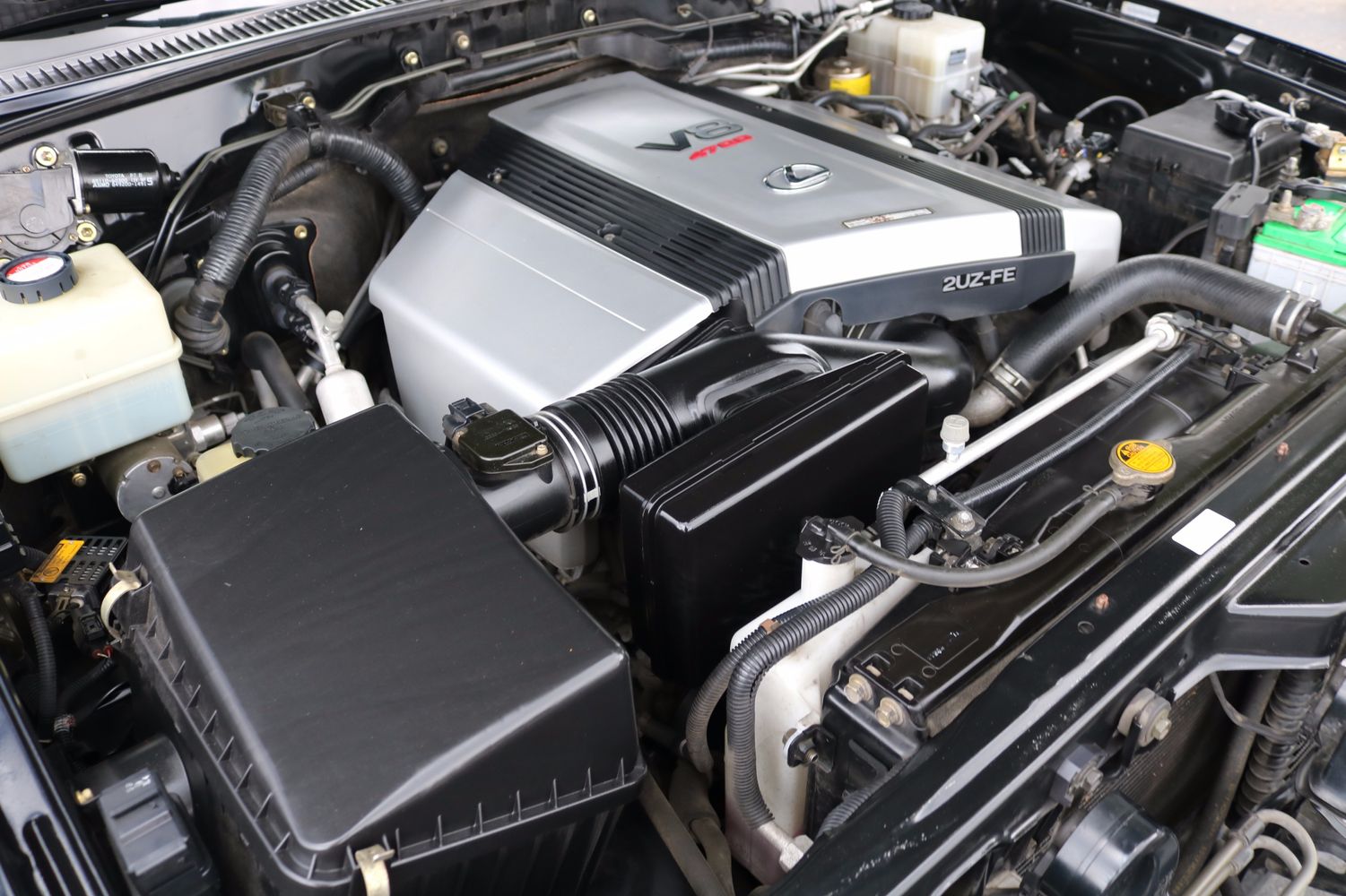 2005 Lexus LX 470 4WD | Victory Motors of Colorado