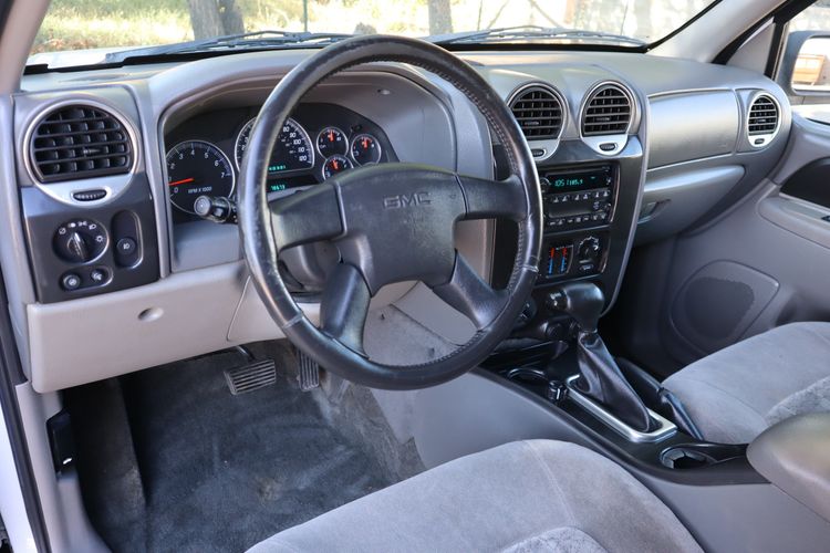 2004 GMC Envoy XL SLE | Victory Motors of Colorado