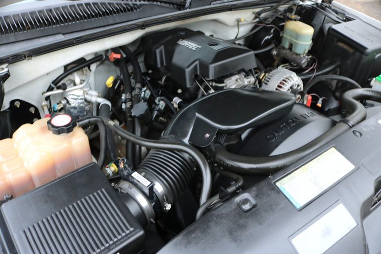 2000 Chevrolet Silverado 1500 | Victory Motors of Colorado