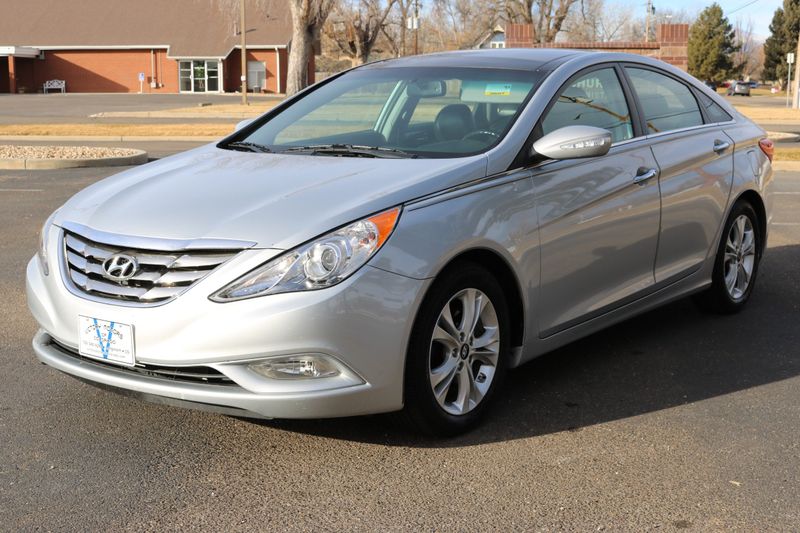 2012 Hyundai Sonata Photos