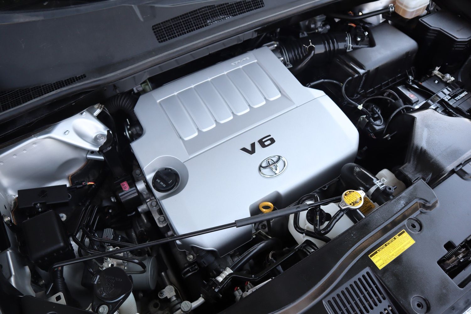 2008 Toyota Highlander Limited | Victory Motors of Colorado