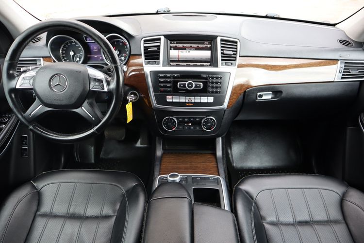 2013 Mercedes-Benz GL-Class GL 450 4MATIC | Victory Motors of Colorado