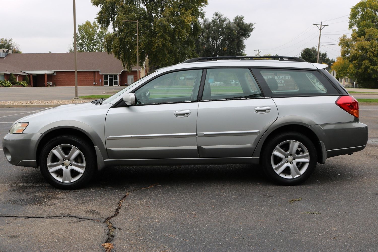 2005 Subaru Outback 2.5 XT Limited | Victory Motors of Colorado