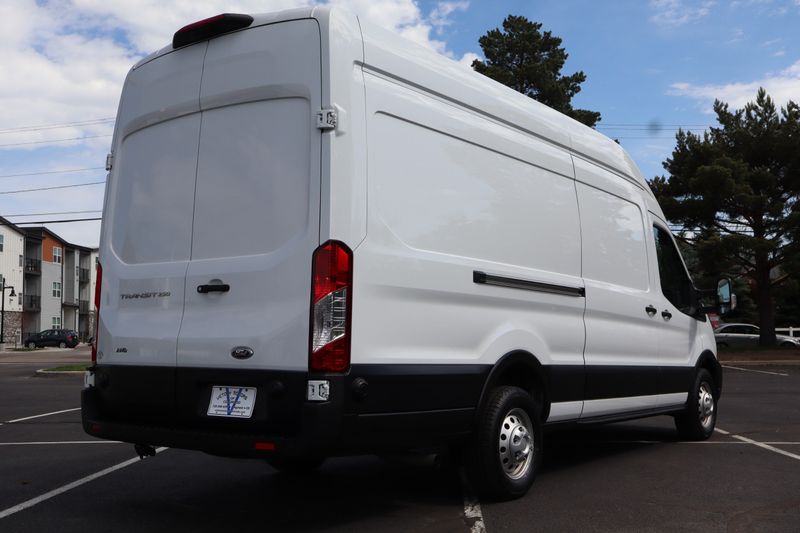 2023 Ford Transit Photos