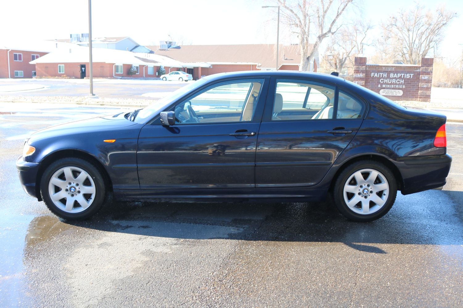 2005 BMW 325xi AWD | Victory Motors of Colorado