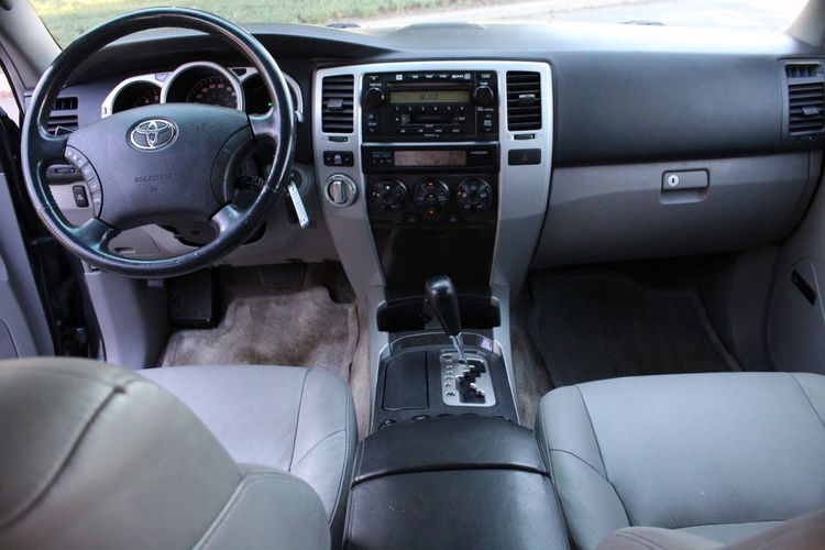 2004 Toyota 4Runner Limited | Victory Motors of Colorado