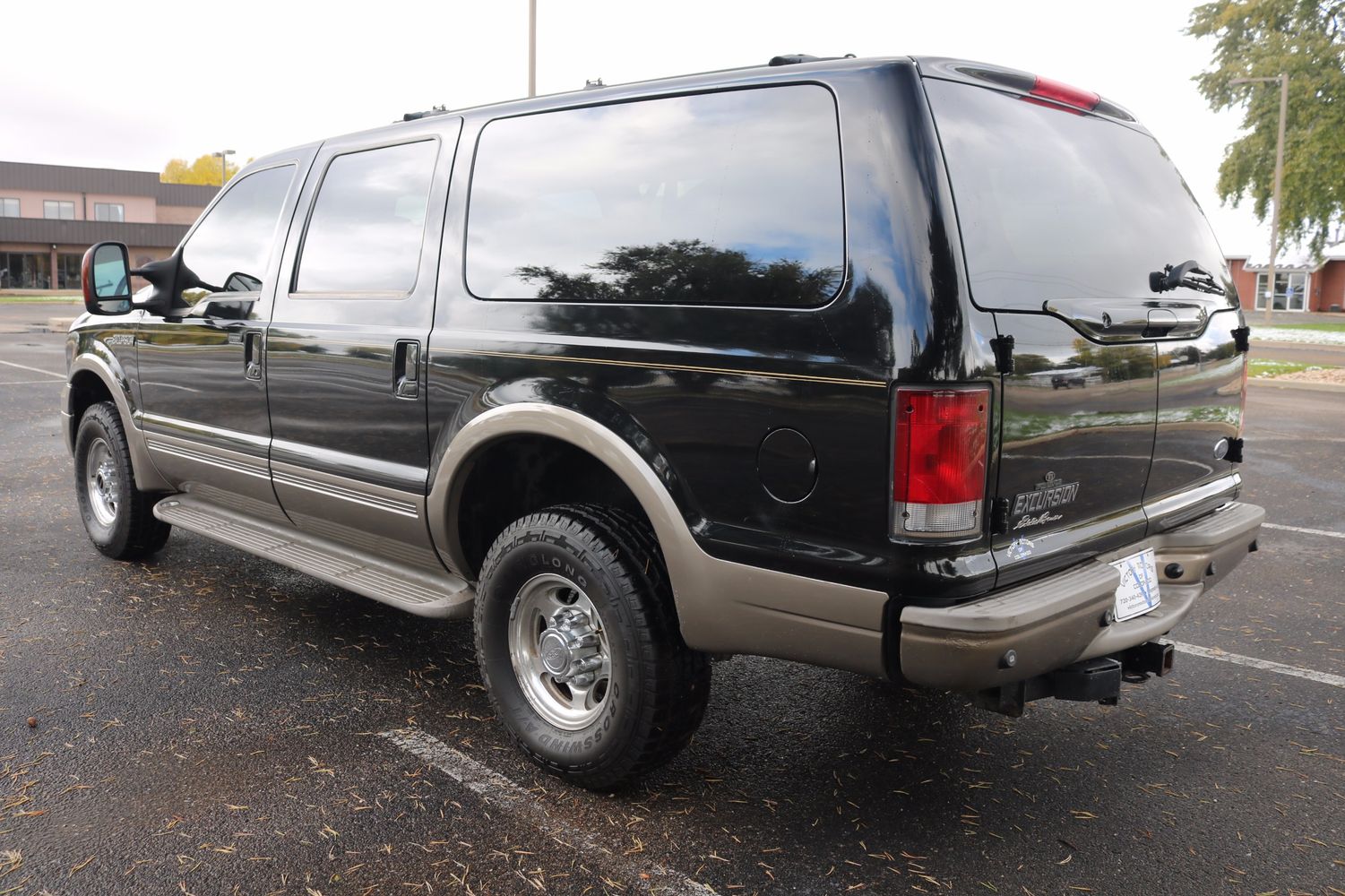 2005 Ford Excursion Eddie Bauer | Victory Motors of Colorado