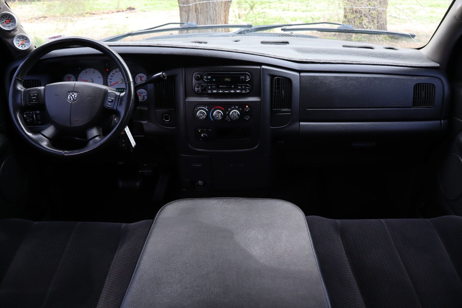 2004 Dodge Ram 1500 Interior
