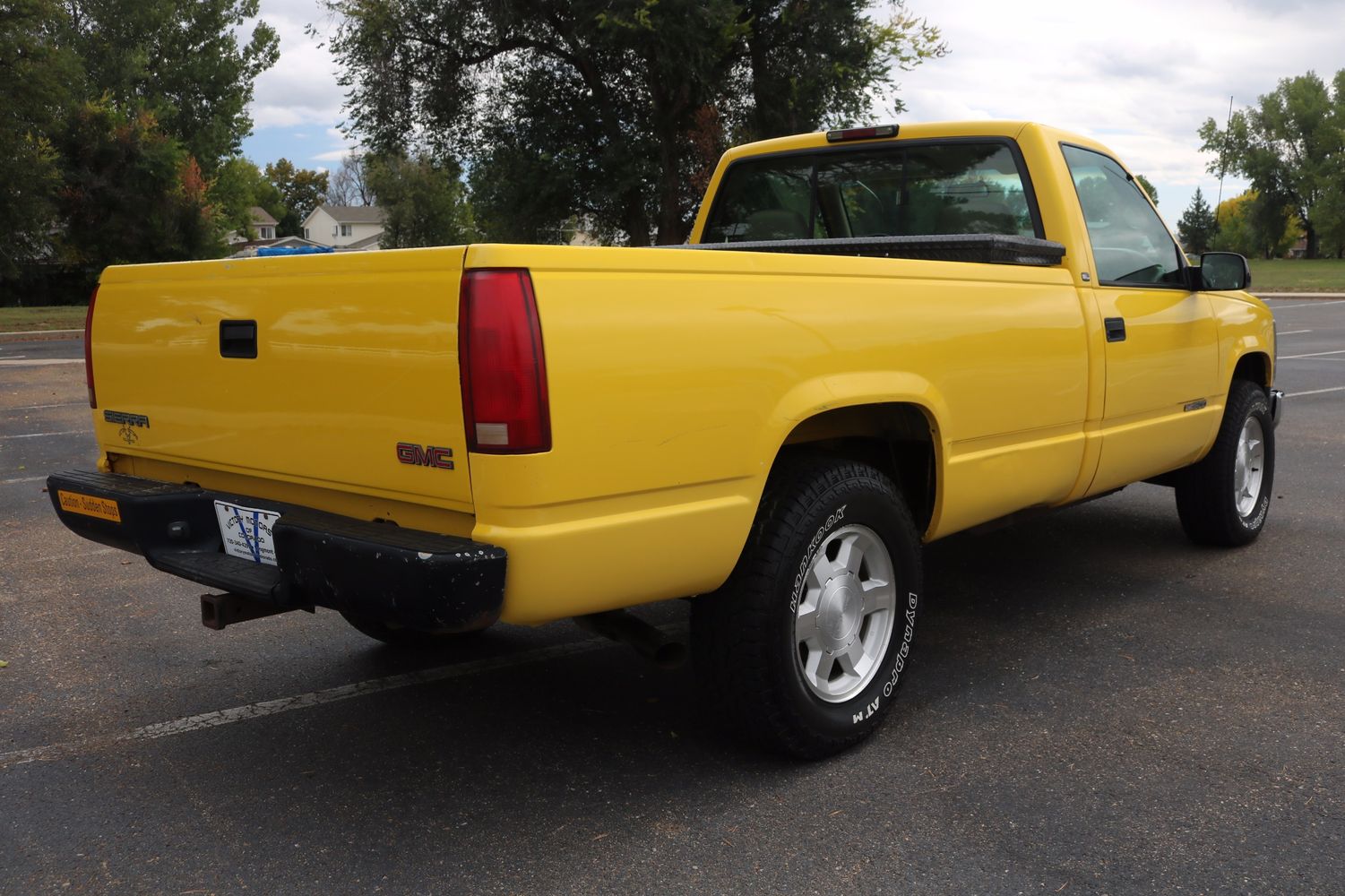 1998 GMC Sierra 1500 SL | Victory Motors of Colorado
