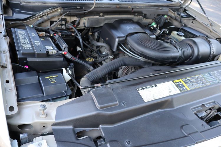 2002 Ford F-150 XLT | Victory Motors of Colorado