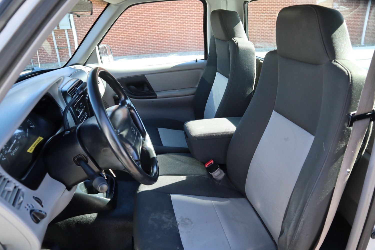 2000 Mazda B-Series Pickup B3000 SX | Victory Motors of Colorado