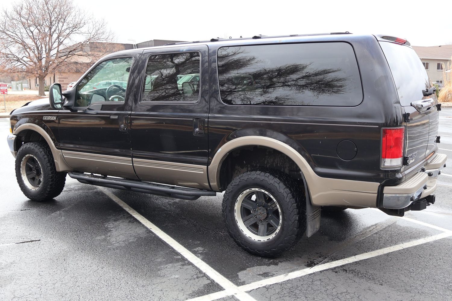 2001 Ford Excursion Limited | Victory Motors of Colorado