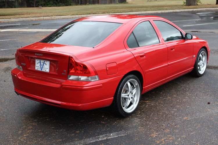 2005 Volvo S60 R | Victory Motors of Colorado