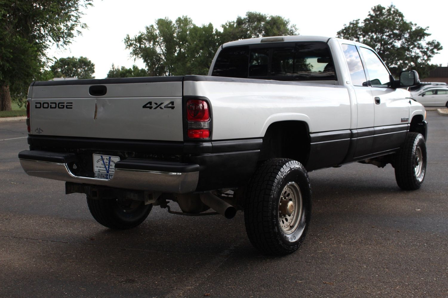 2002 Dodge Ram 2500 SLT | Victory Motors of Colorado