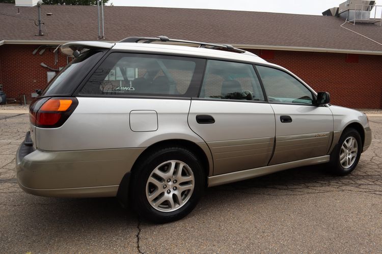 2003 Subaru Outback Base | Victory Motors of Colorado