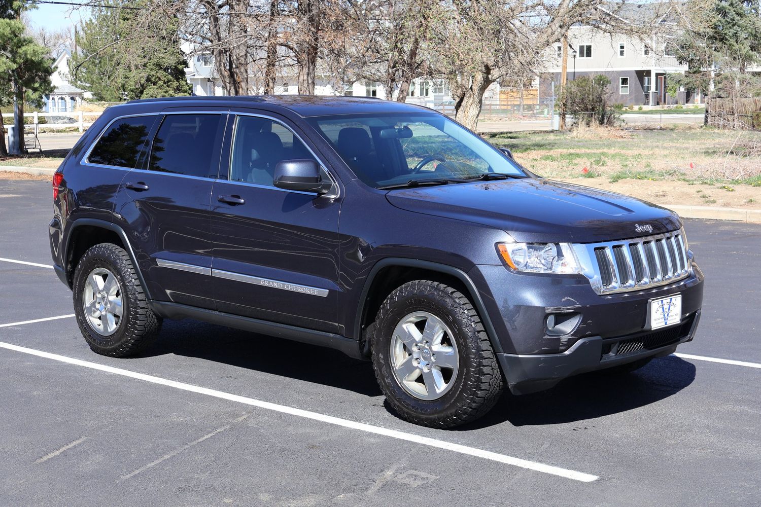 2013 Jeep Grand Cherokee Laredo | Victory Motors of Colorado