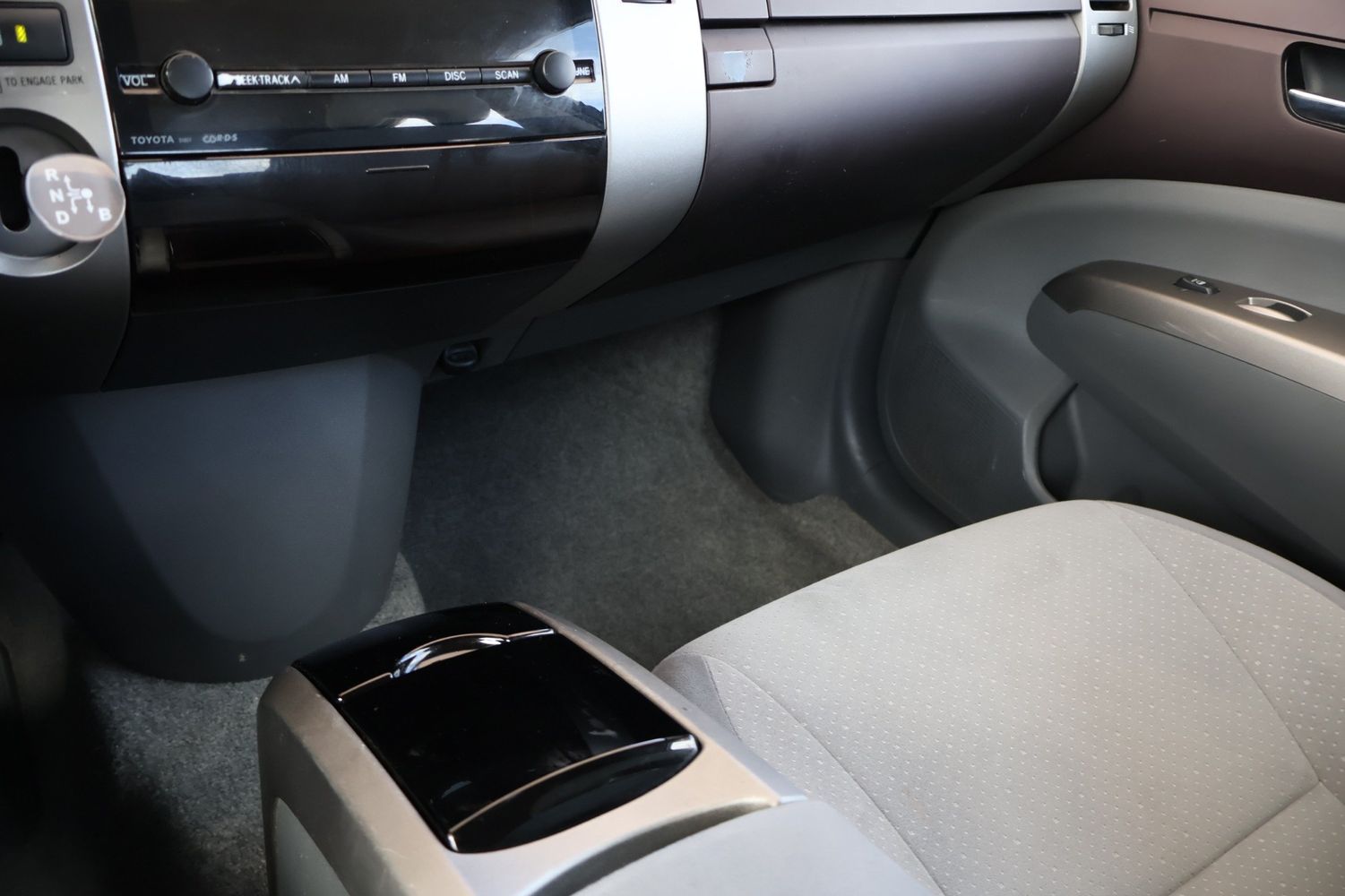 2005 Toyota Prius Base | Victory Motors of Colorado