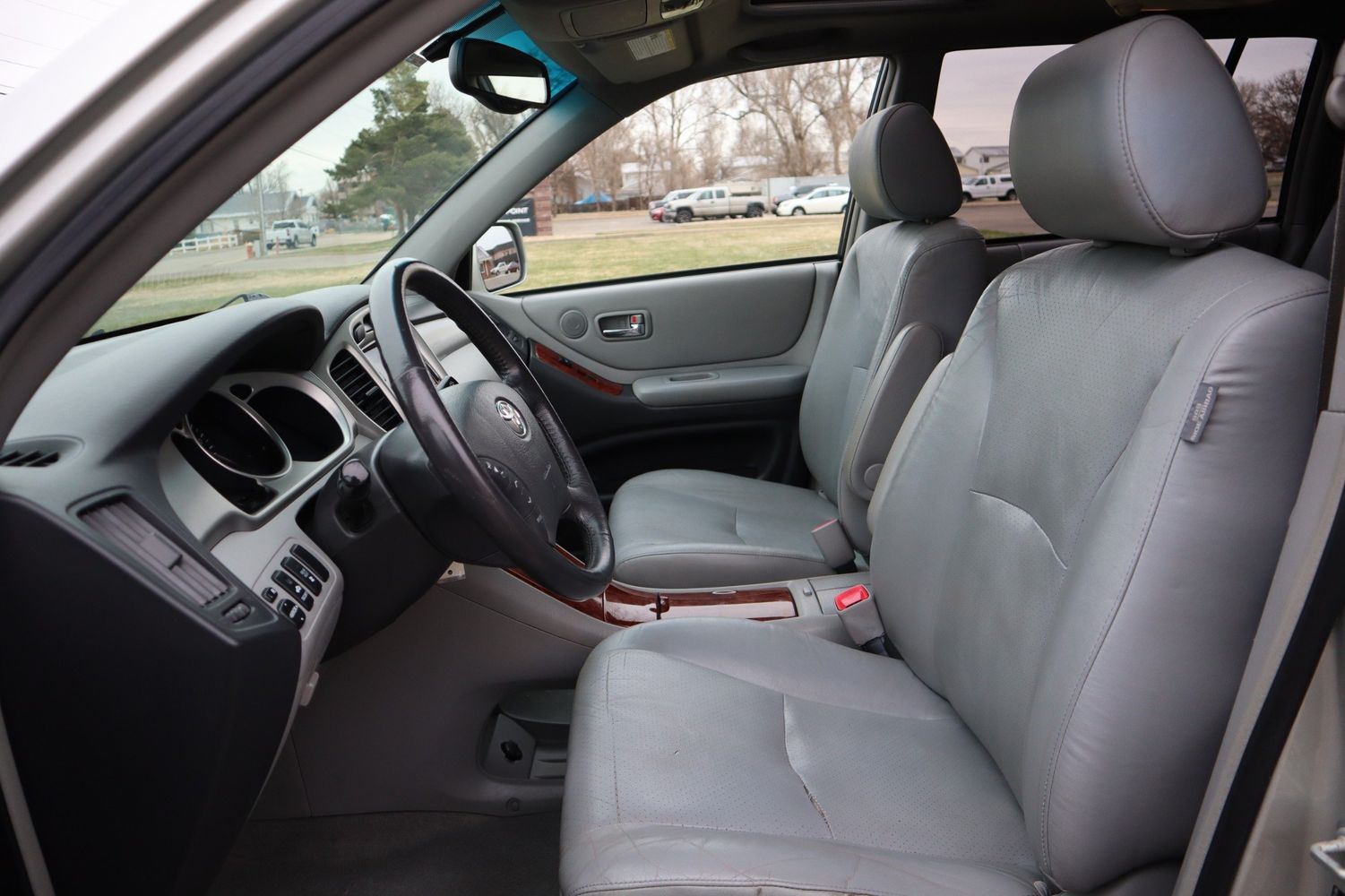 2004 Toyota Highlander Limited | Victory Motors of Colorado