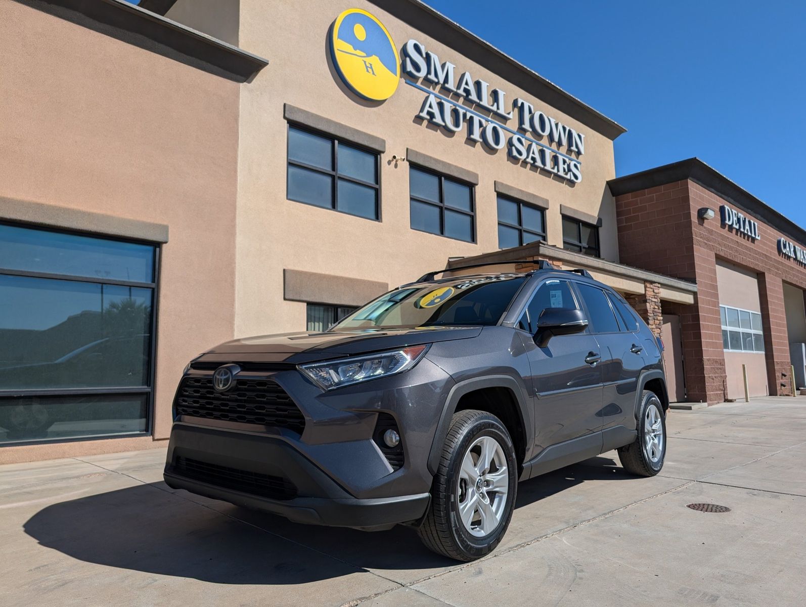 2020 Toyota RAV4 XLE | Small Town Auto Sales