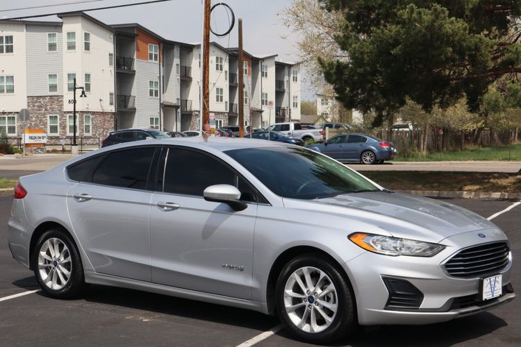 2019 Ford Fusion Hybrid SE | Victory Motors of Colorado