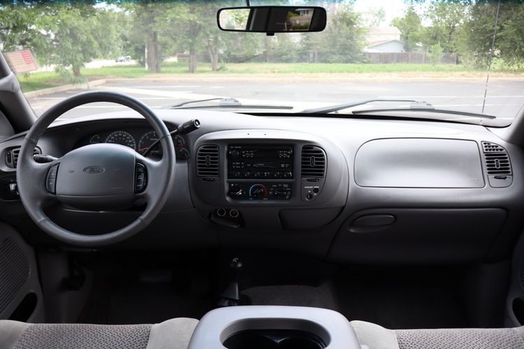 2002 Ford F-150 XLT | Victory Motors of Colorado