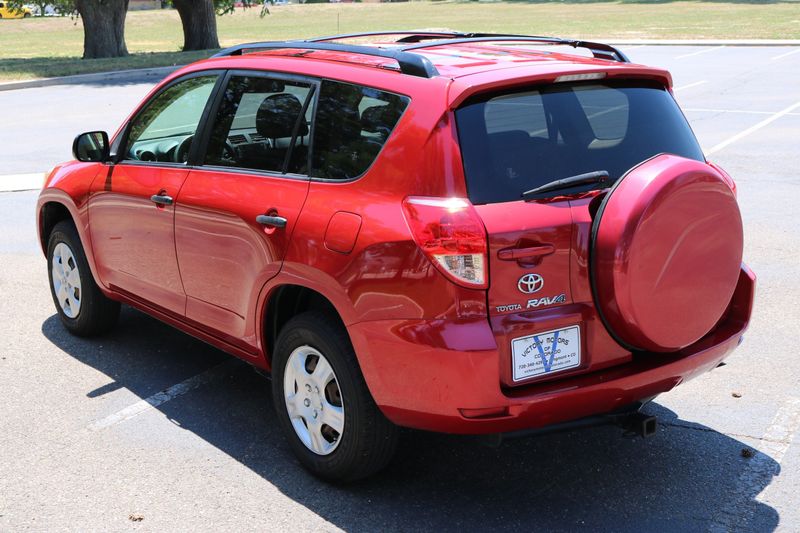 2007 Toyota RAV4 Photos