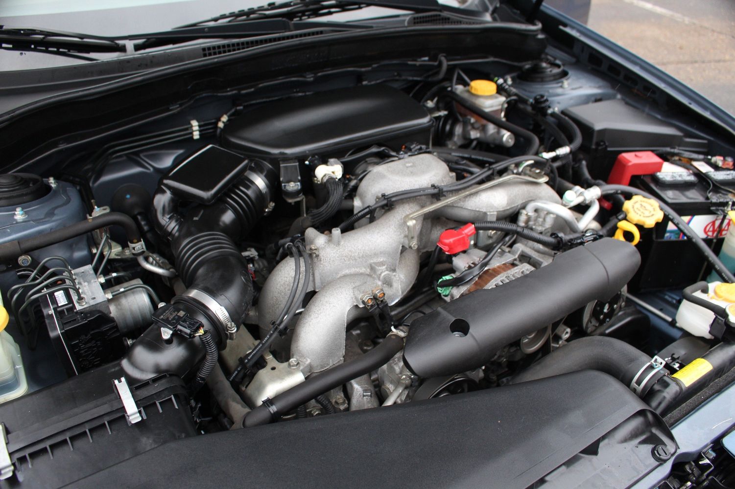 2010 Subaru Impreza 2.5i | Victory Motors of Colorado