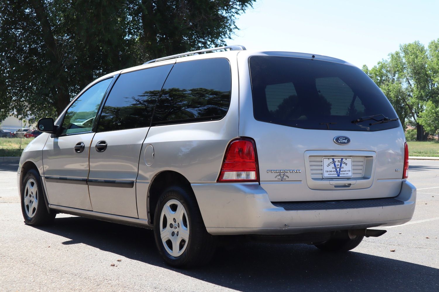 2004 Ford Freestar SE | Victory Motors of Colorado