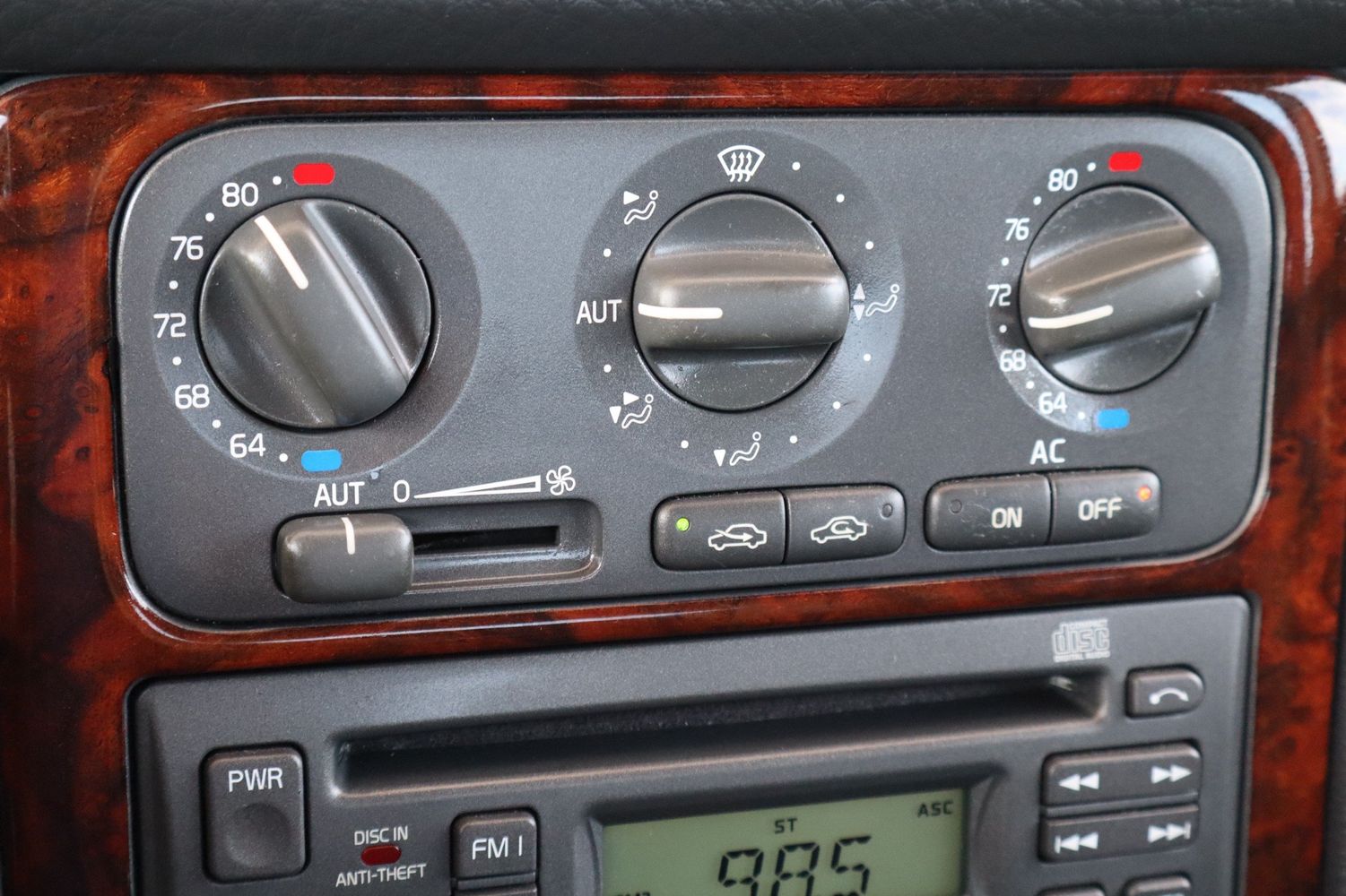 1998 Volvo S70 T5 | Victory Motors of Colorado