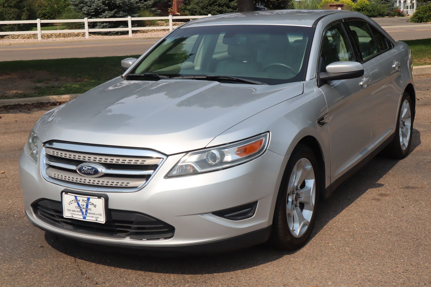 2012 Ford Taurus SEL | Victory Motors of Colorado