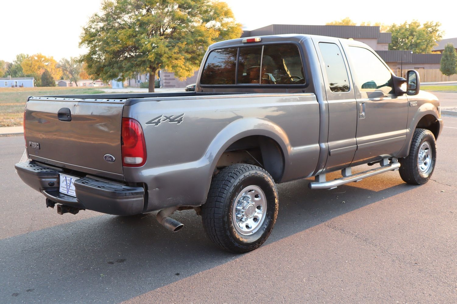 2003 Ford F-250 Super Duty XLT | Victory Motors of Colorado