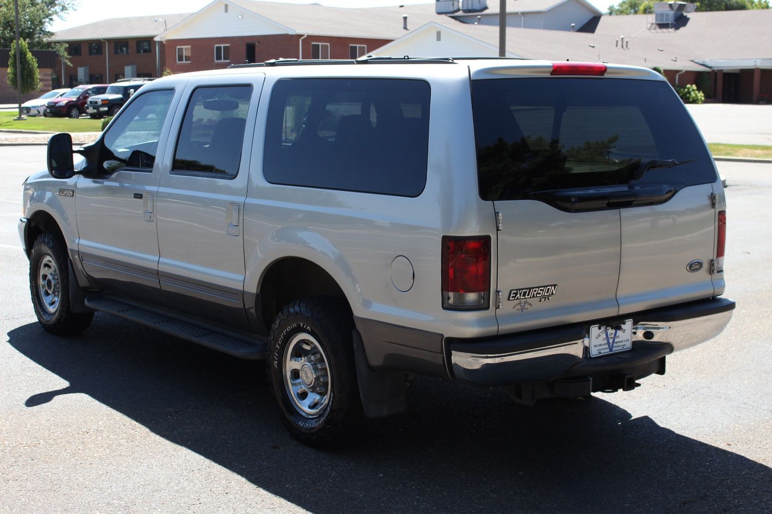 2002 Ford Excursion XLT | Victory Motors of Colorado