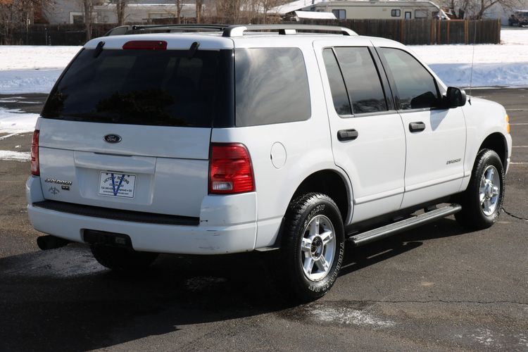 2004 Ford Explorer XLT | Victory Motors of Colorado