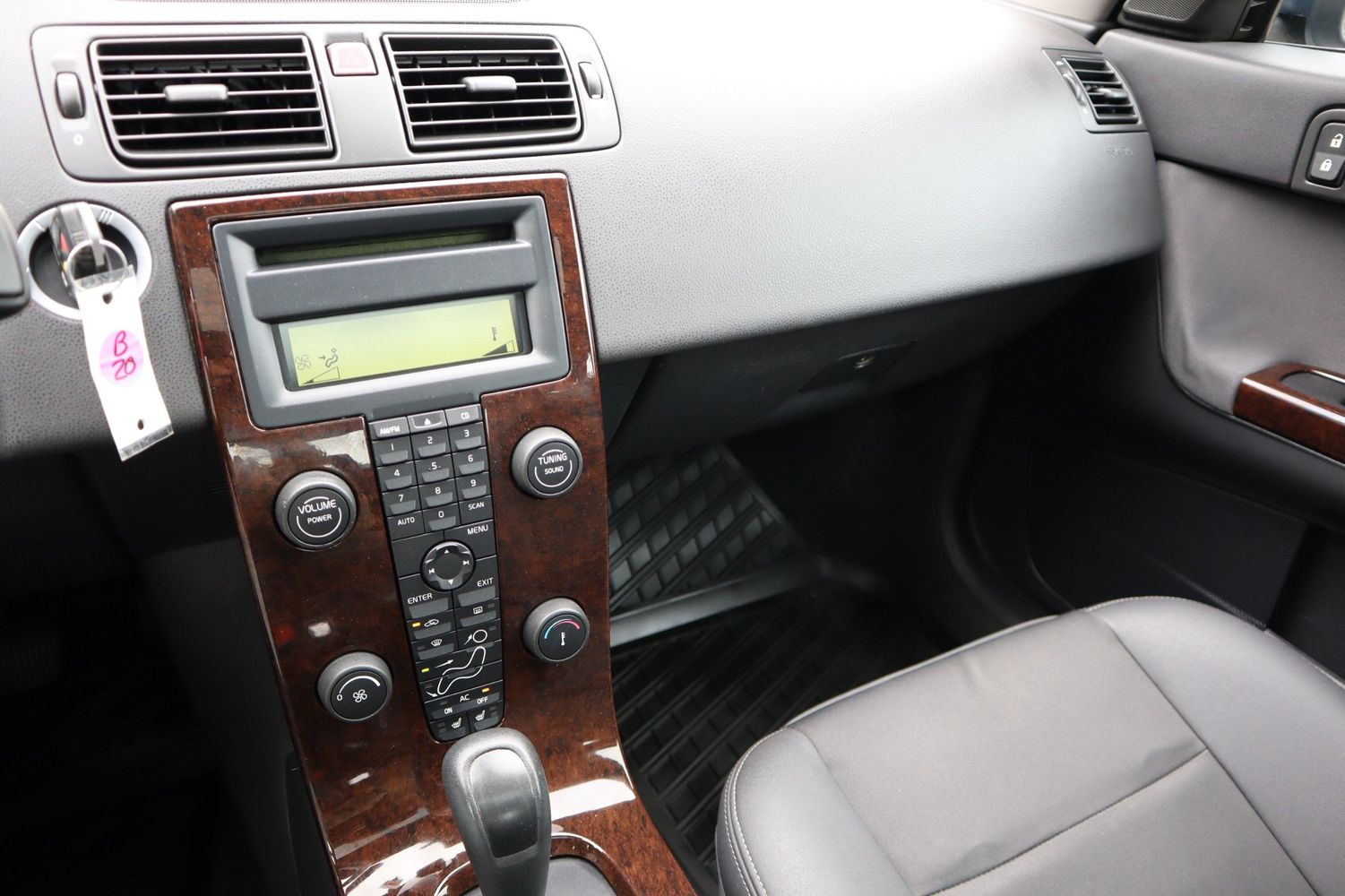 2006 Volvo S40 2.4i | Victory Motors of Colorado