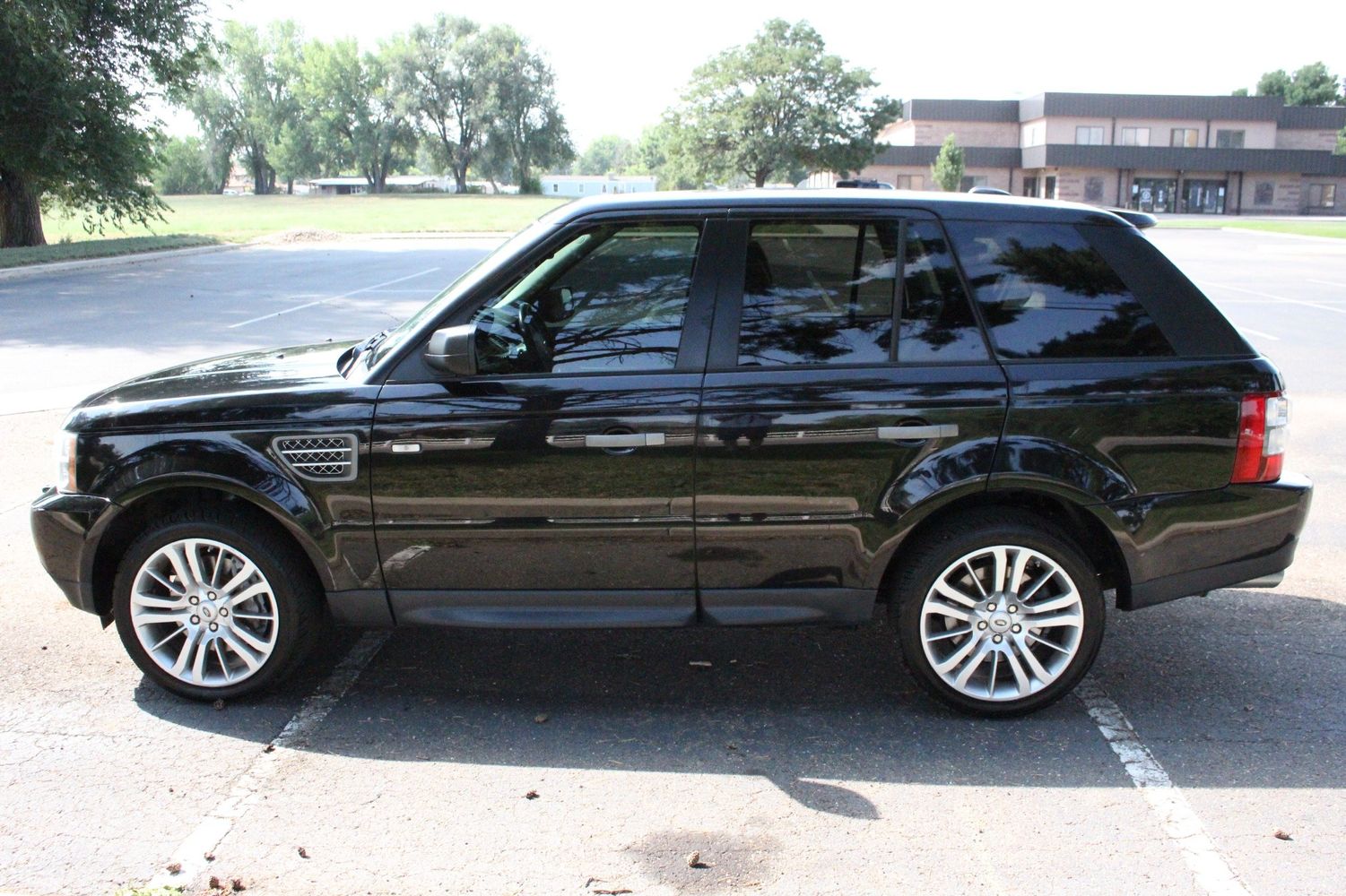 2009 Land Rover Range Rover Sport Supercharged | Victory Motors of Colorado