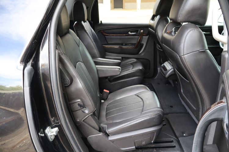 2016 GMC Acadia Denali | Victory Motors of Colorado