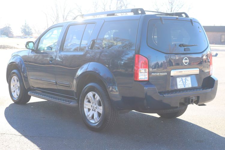 2006 Nissan Pathfinder LE | Victory Motors of Colorado