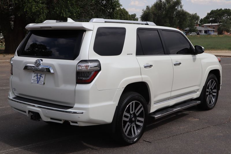 2016 Toyota 4Runner Photos