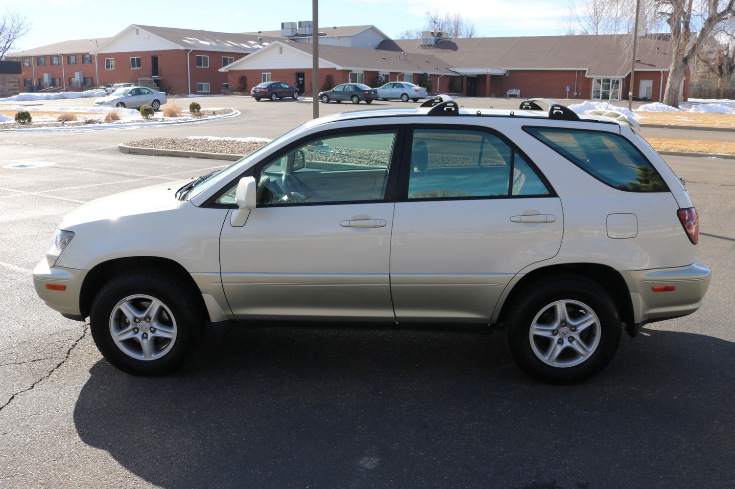 1999 Lexus RX 300 AWD | Victory Motors of Colorado