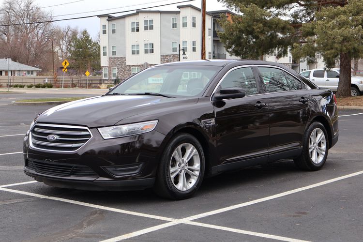 2013 Ford Taurus SEL | Victory Motors of Colorado