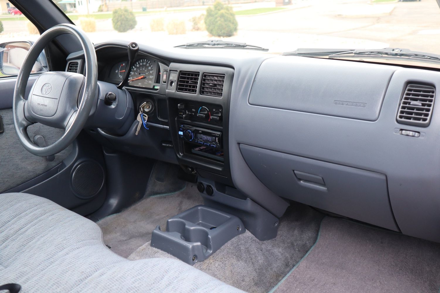 1998 Toyota Tacoma Base | Victory Motors of Colorado