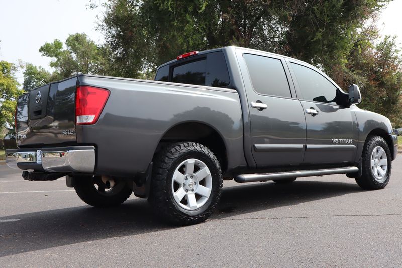 2006 Nissan Titan Photos