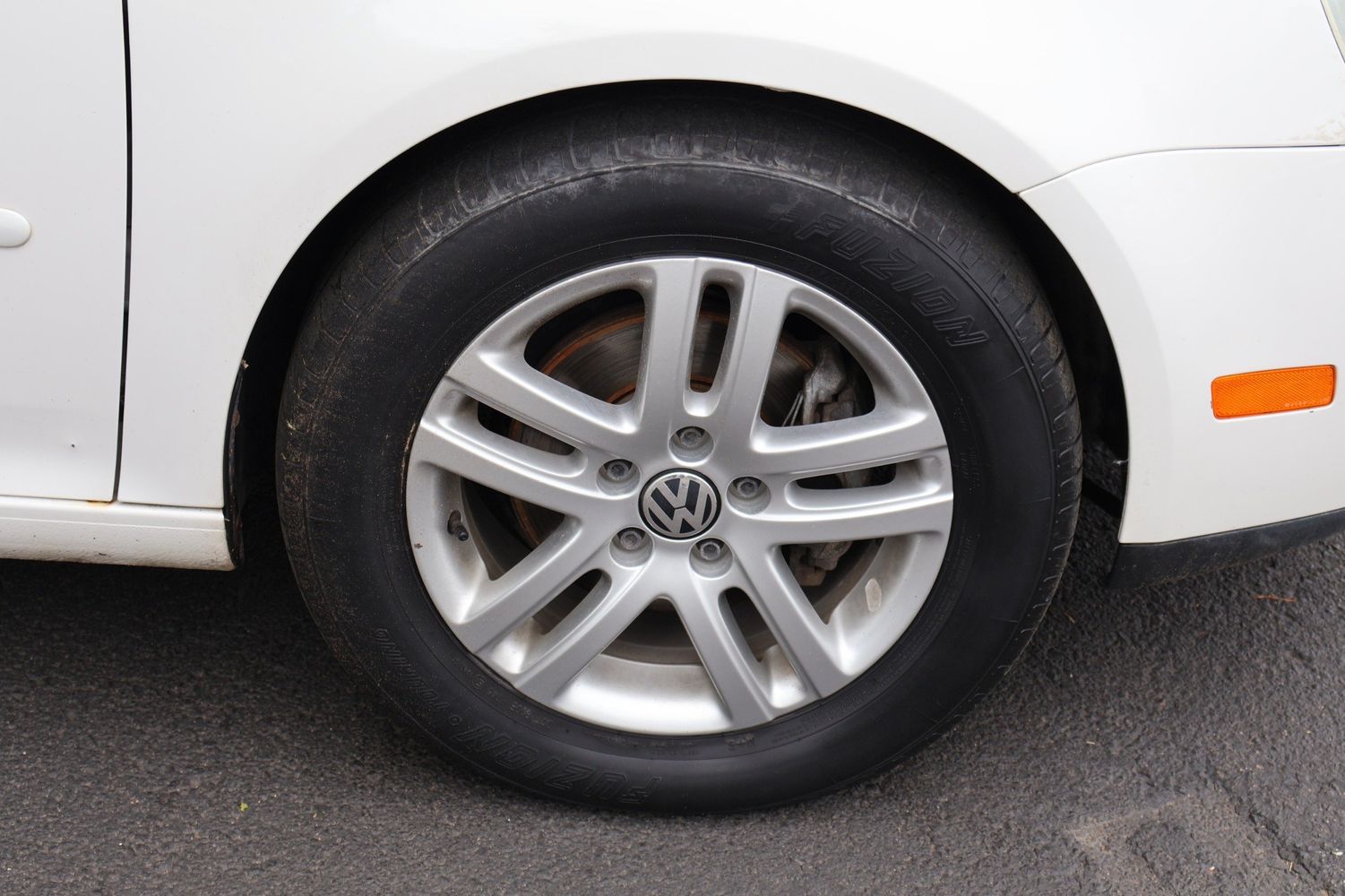 2007 Volkswagen Rabbit Base | Victory Motors of Colorado