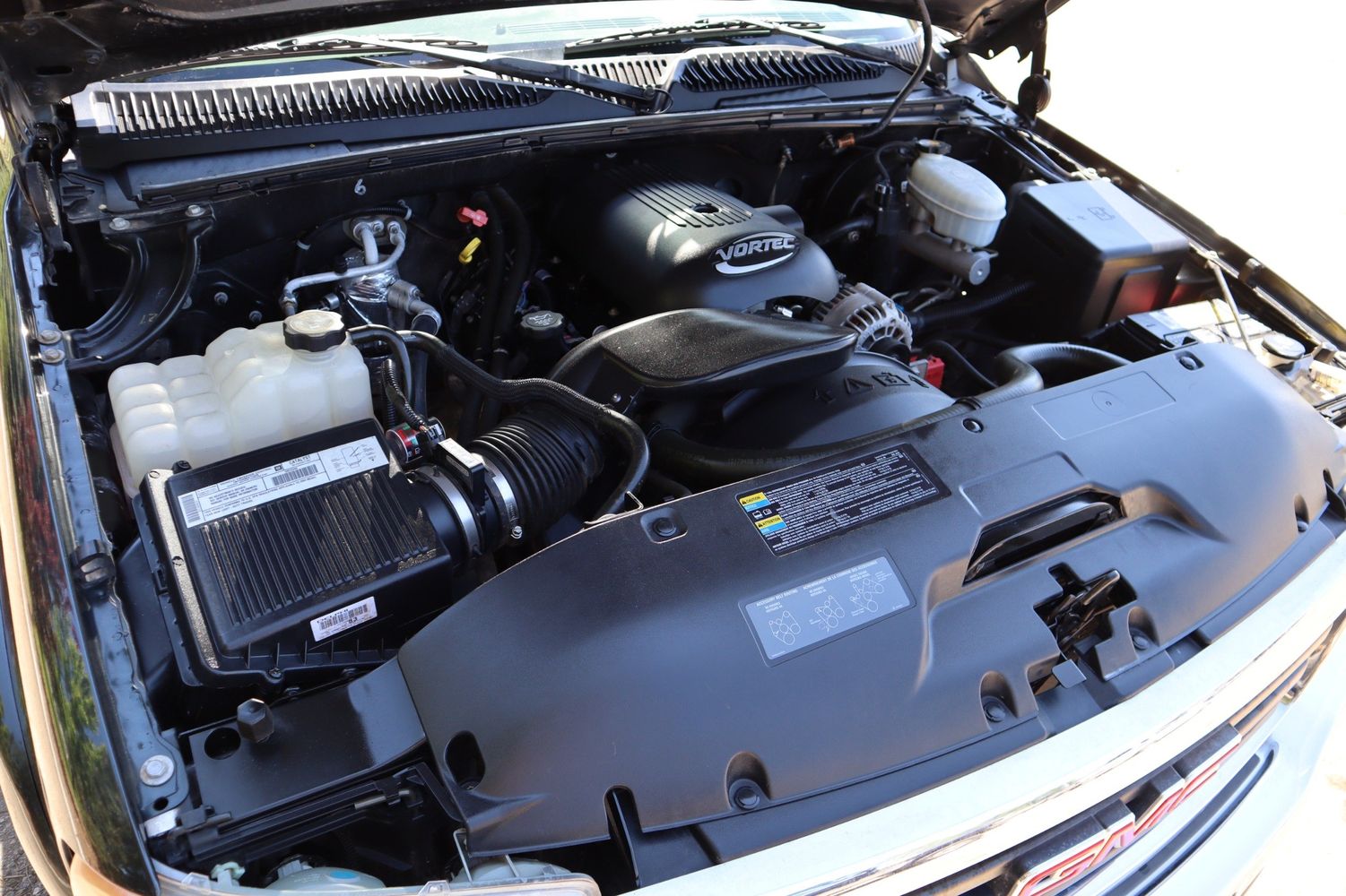 2003 GMC Sierra 1500 Base | Victory Motors of Colorado