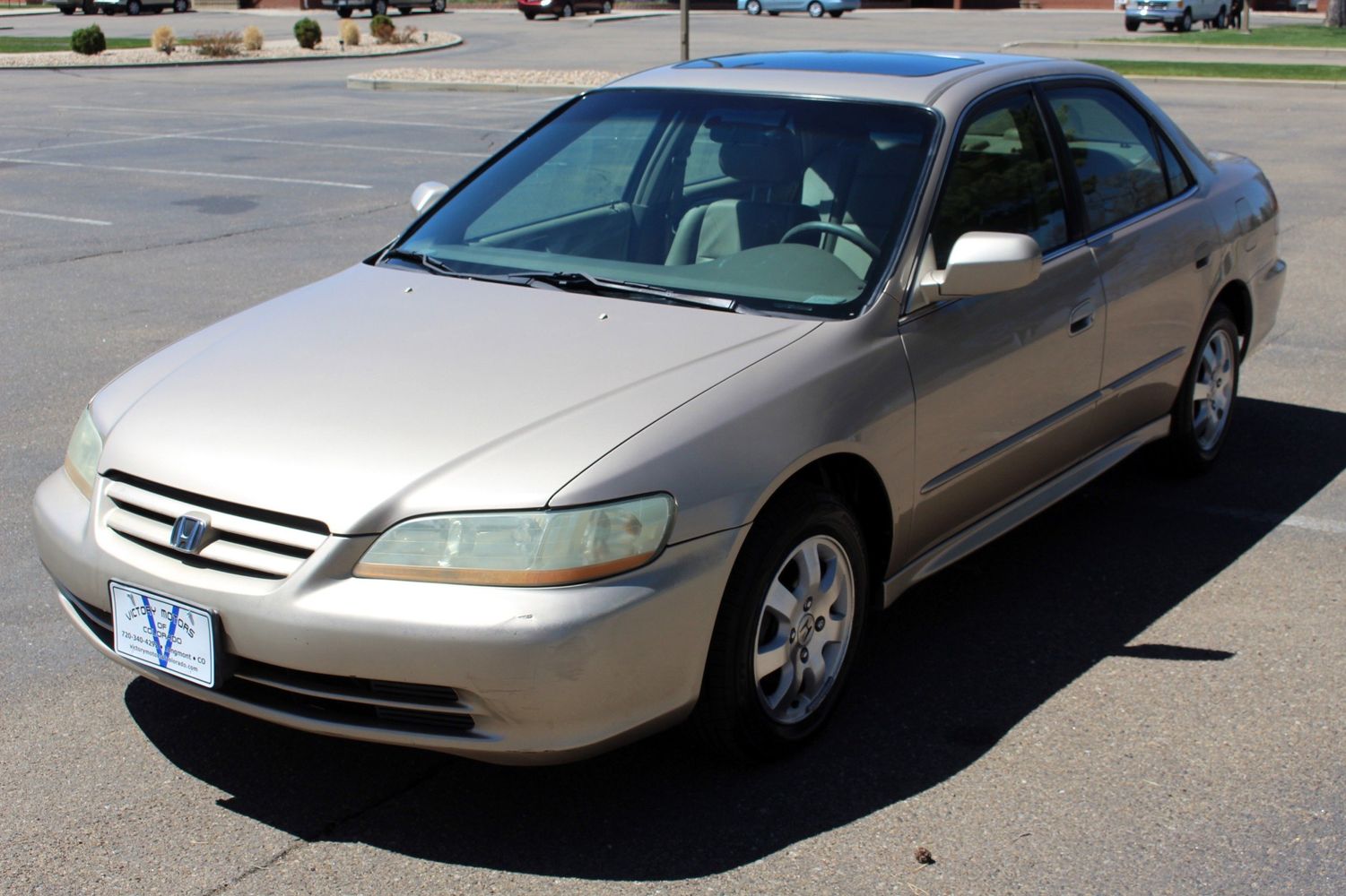 2002 Honda Accord EX w/Leather | Victory Motors of Colorado