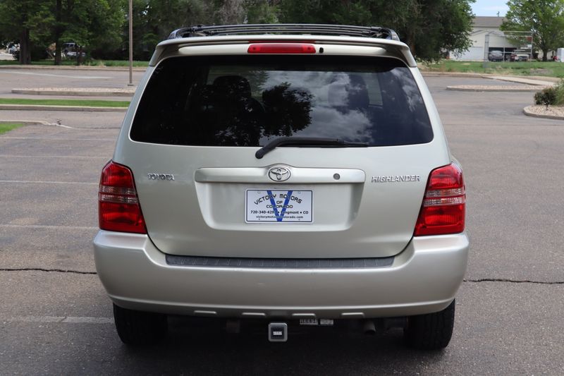 2003 Toyota Highlander Photos