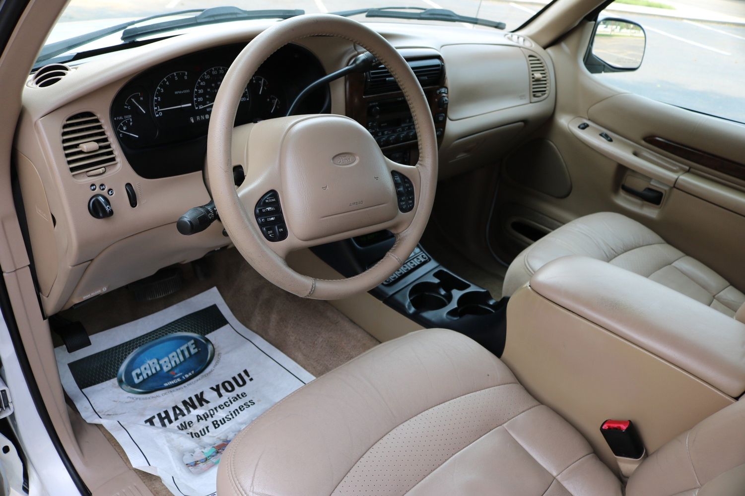 2000 Ford Explorer Limited | Victory Motors of Colorado